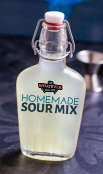 Sour Mix – Easy Homemade Sweet and Sour Mix for Cocktails