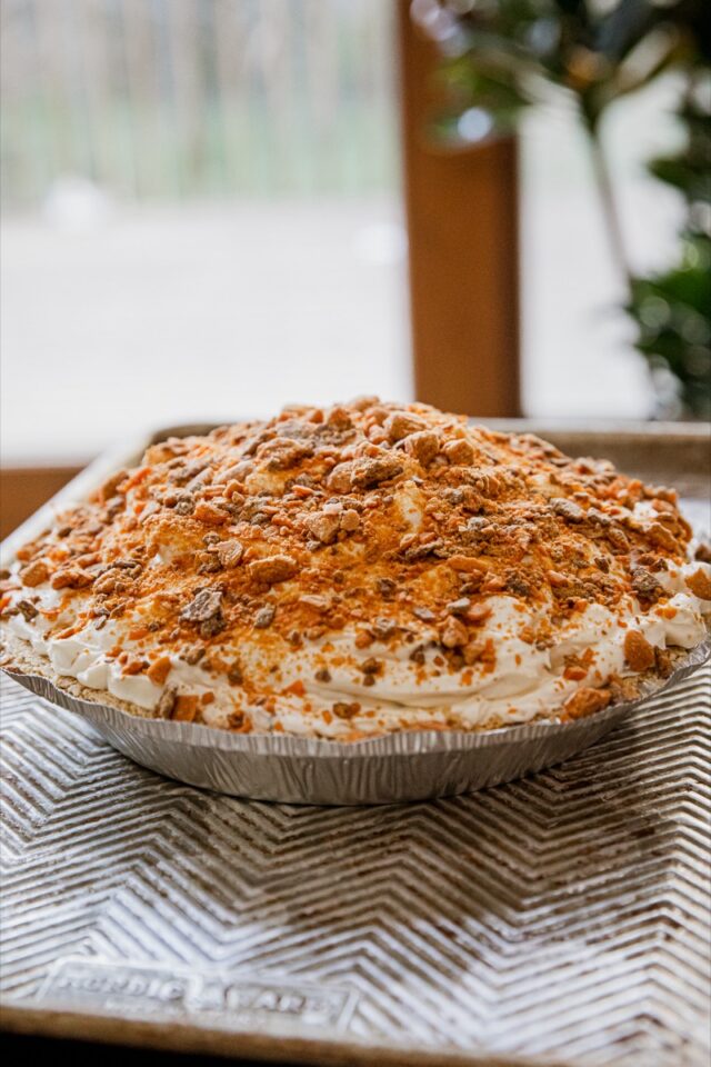 Butterfinger Fluff Pie – Or Whatever You Do